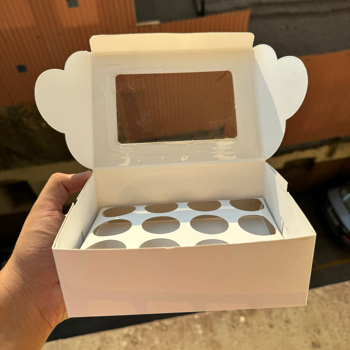 12 in 1 Mini Cupcake Box – Arife.Aesthetics
